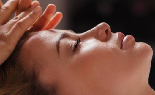 Смотрите, какая акция: массаж шейно-воротниковой зоны, лица, спины в Бресте со скидкой до 40% от ...